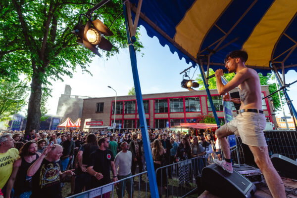 KADEROCK VERHUIST NAAR ‘PARKPOPWEEKEND’ EN MAAKT EERSTE NAMEN BEKEND ...